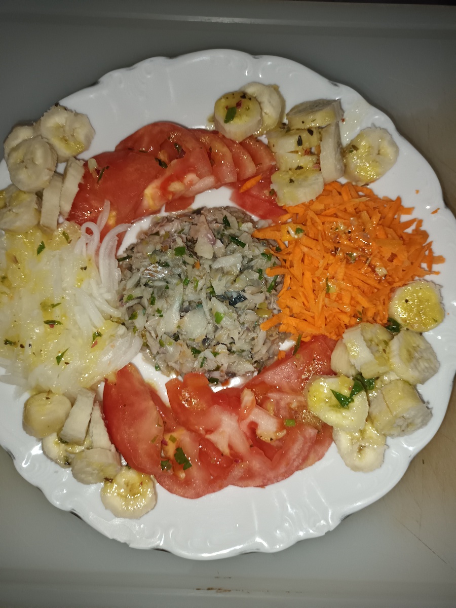 La salade ou chiquetaille de morue de Vision Times - Vision Times