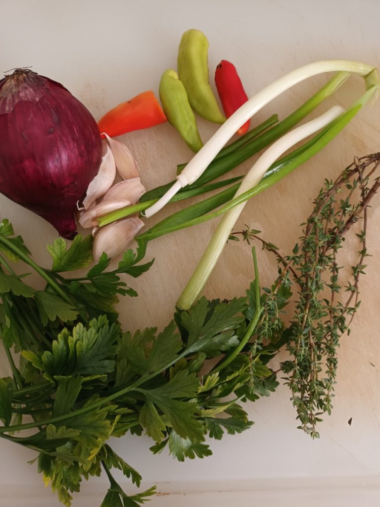 La salade ou chiquetaille de morue de Vision Times - Vision Times